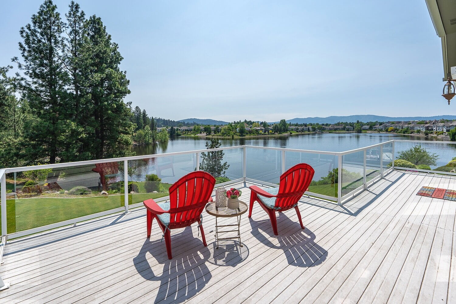 Portfolio: Spacious Spokane Valley Home On The Lake - Grand Showing